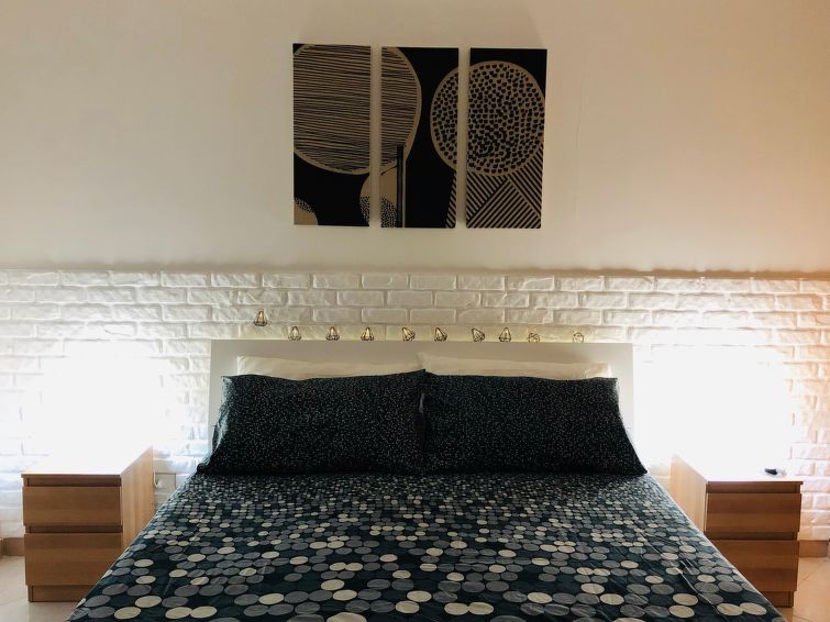Haus Kristel Mit Außenveranda - Balestrate