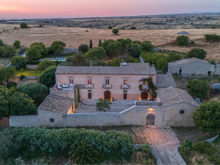 Scifazzo, Typisch Sizilianische Villa Mit Swimmingpool - Ragusa