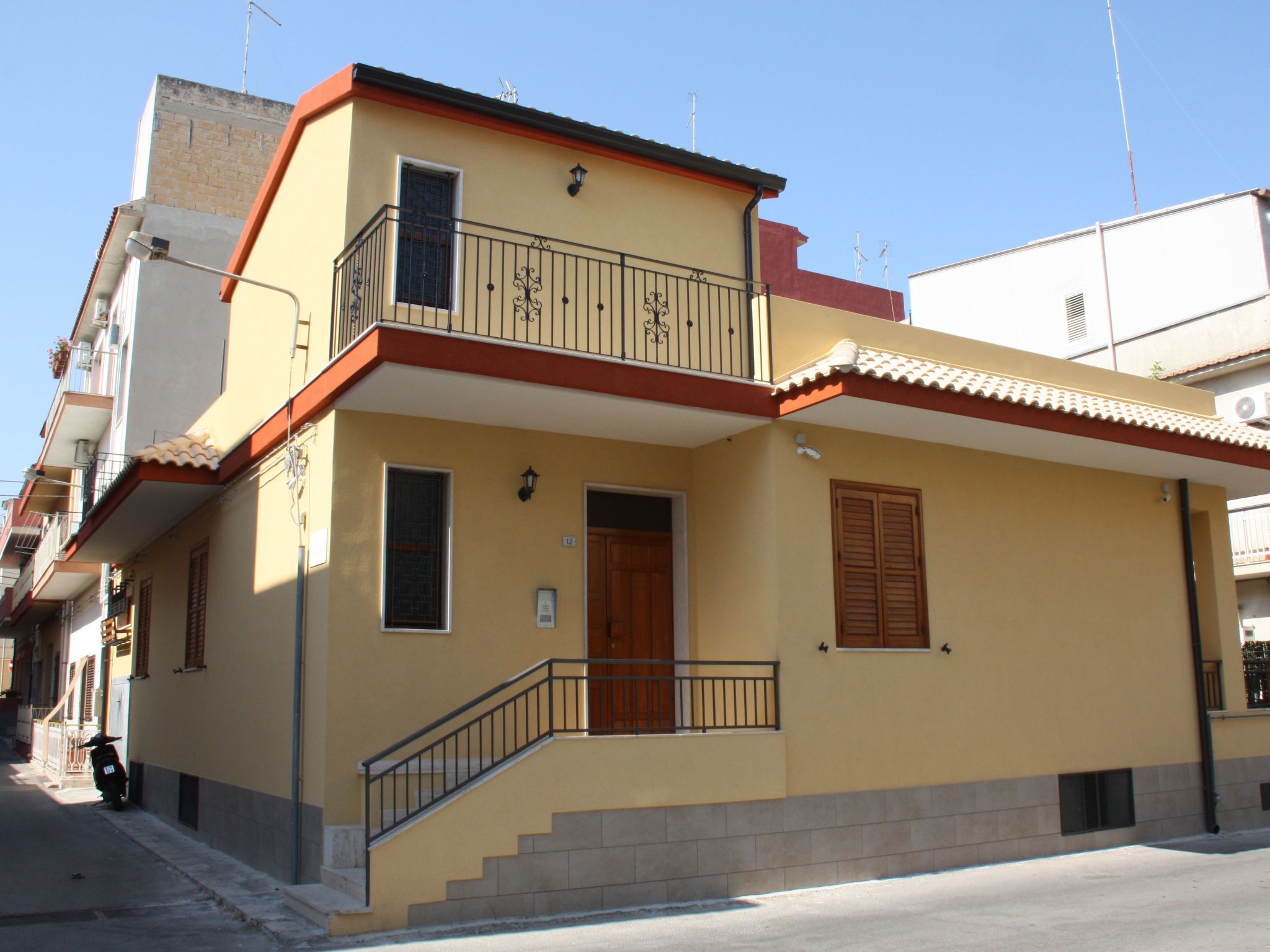 Komfortables, Geräumiges Und Vor Allem Zentrales Haus - Pozzallo