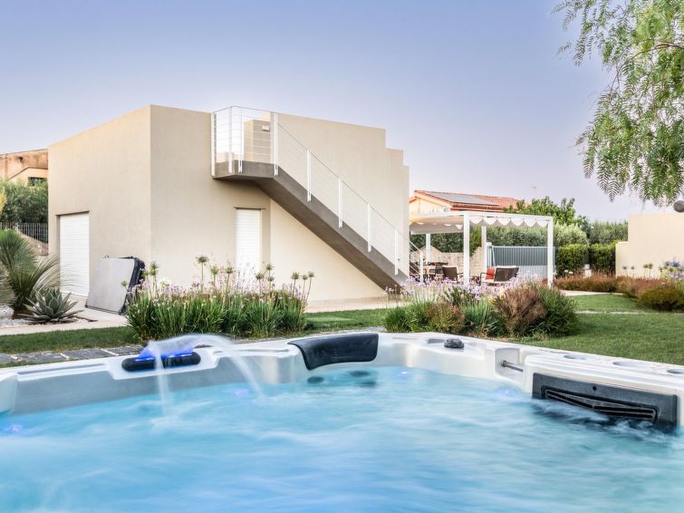 'Villa Paolo' Mit Gemeinschaftspool - Avola