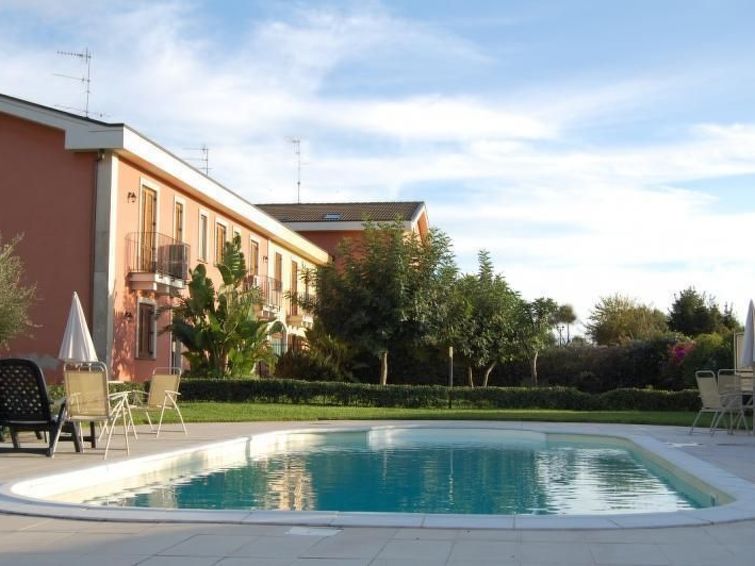 Apartment Mit Terrasse - Acireale