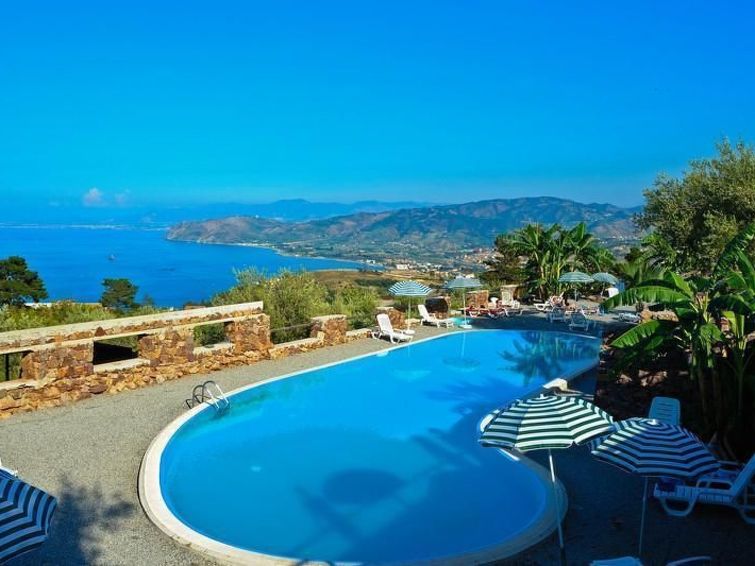 Die Villa Benincasa Wohnung Mit Meerblick - Patti