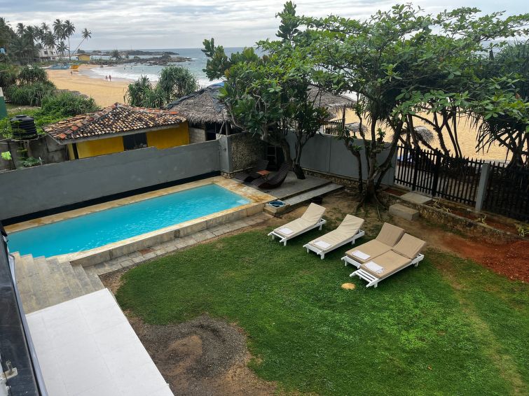 Doppelhaushälfte Der Villa, Direkt Am Strand Von Hikkaduwa In Sri Lanka Gelegen - Hikkaduwa