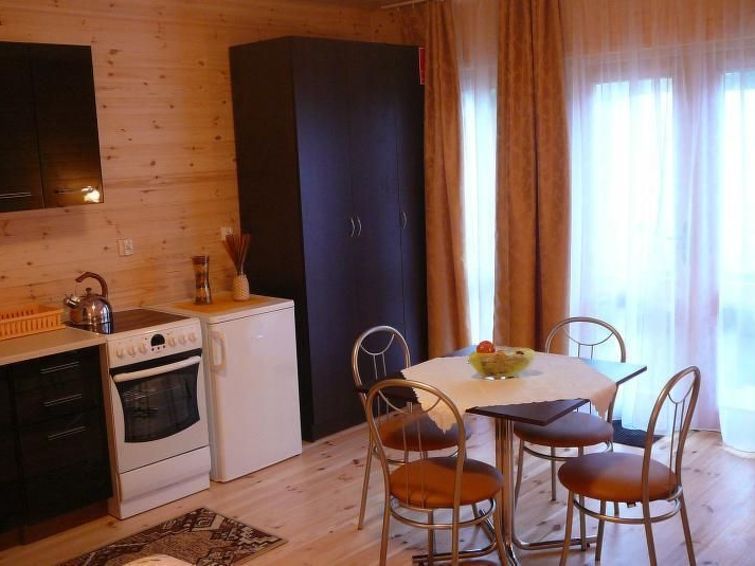In Swarzewo Mit Garten, Terrasse Und Grill - Władysławowo