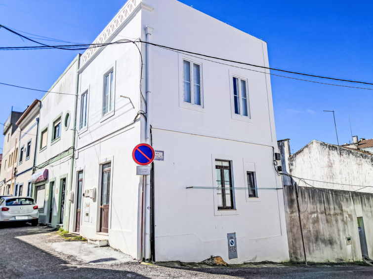 Surfers Inn - Peniche