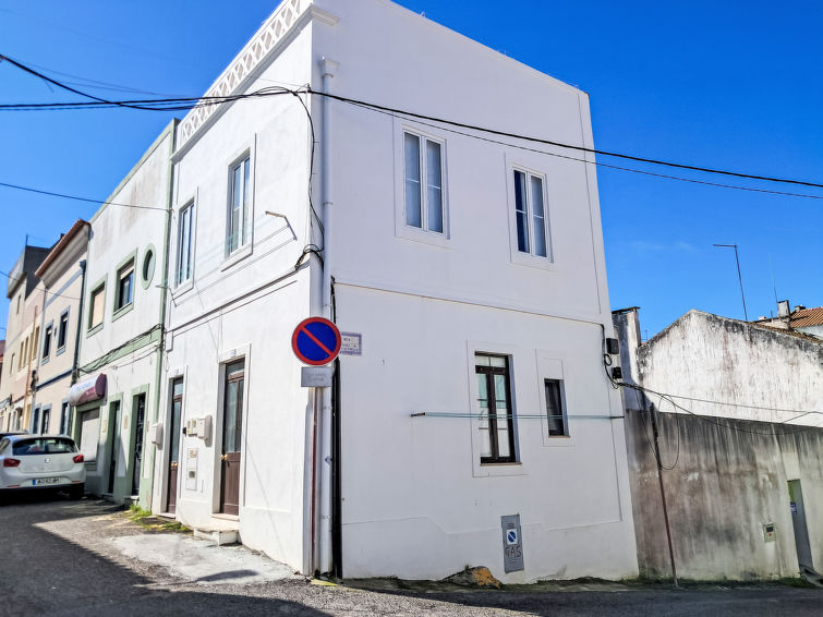 Surfers Inn 2 - Peniche