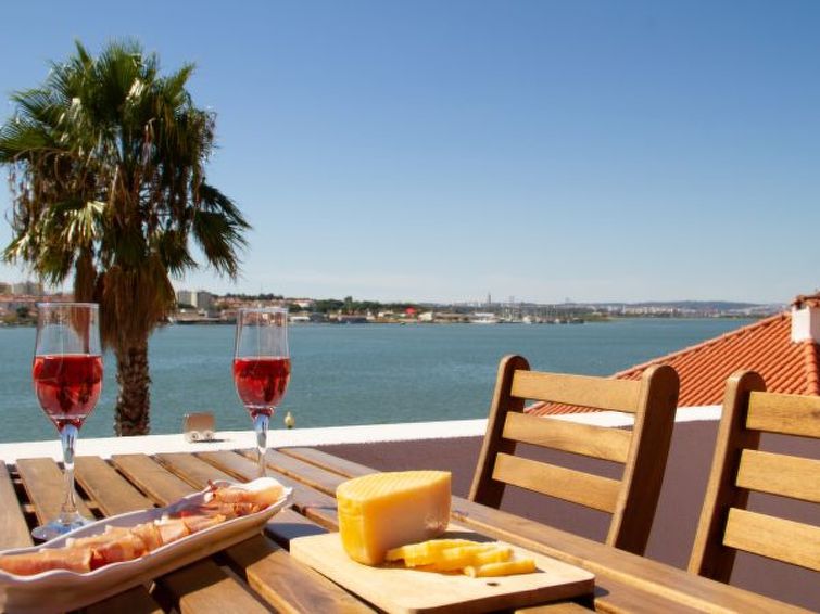 Seixal Bay Apartments - Loft - Seixal