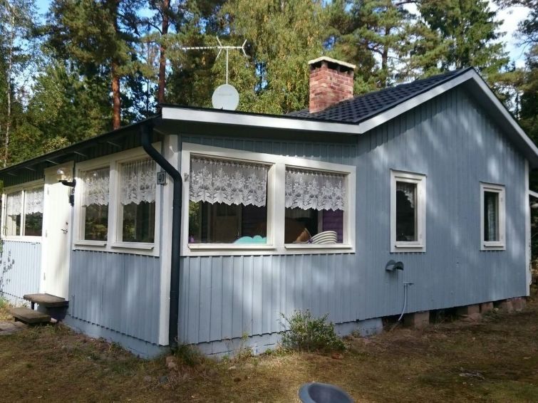 Idyllisches Ferienhaus In Ruhiger Lage - Öland