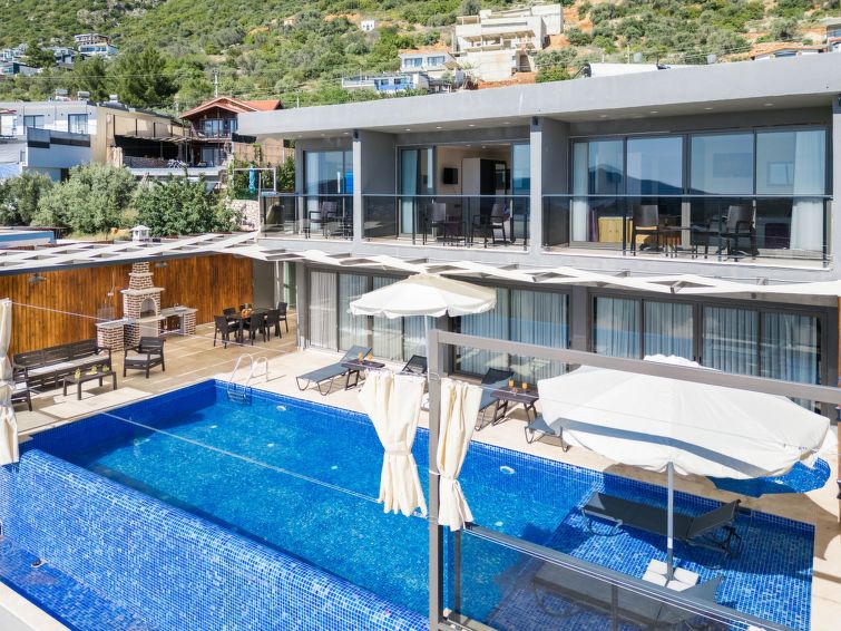 Emora 2 - Kalkan
