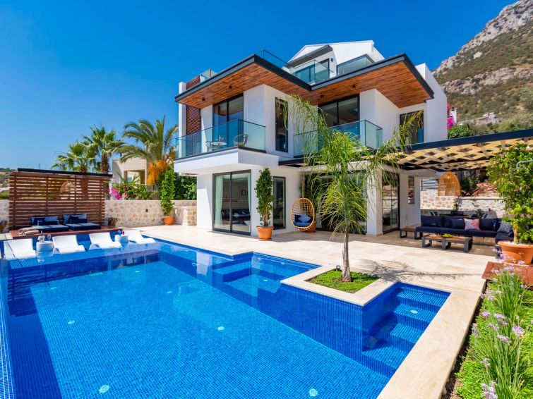 Phi Kalkan - Kalkan